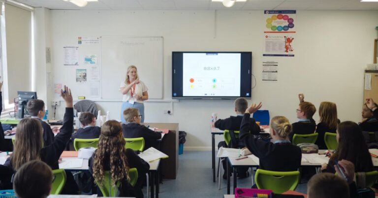 How Many Weeks Are In A School Year? US and Different Countries and Systems
